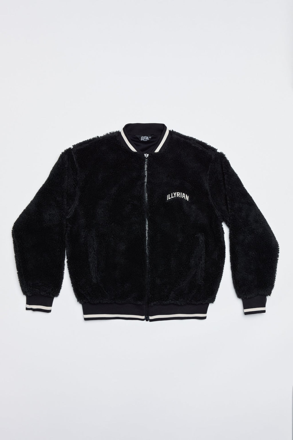 NEW ARRIVALS – Illyrian Bloodline